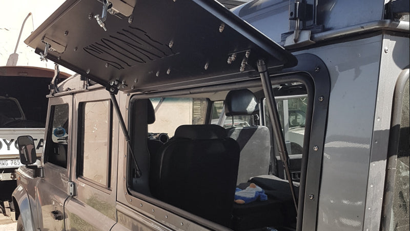 EXTERIOR – KINGPIN Fab